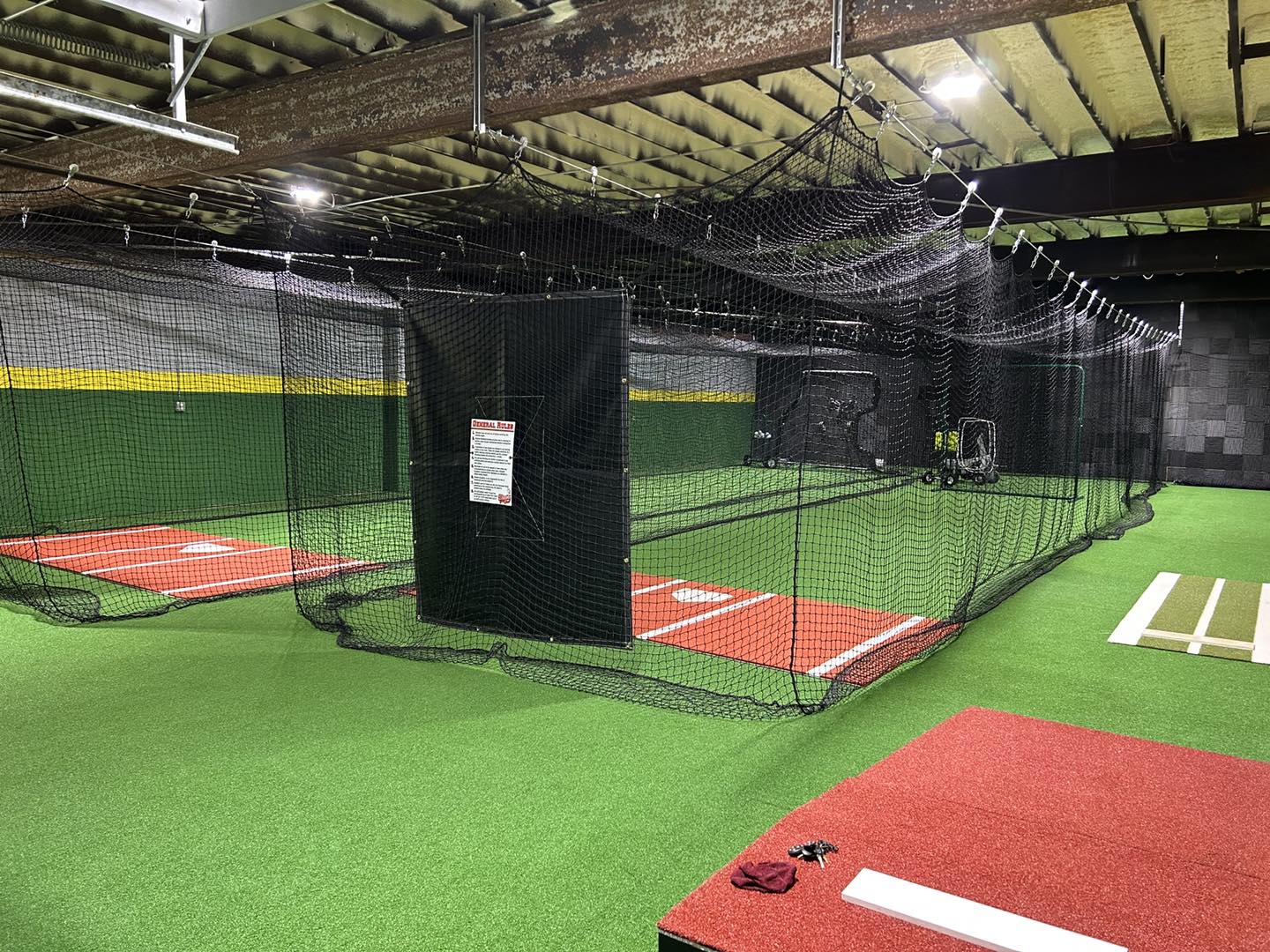 Dingers Academy – 24/7 Batting and Pitching Training Center